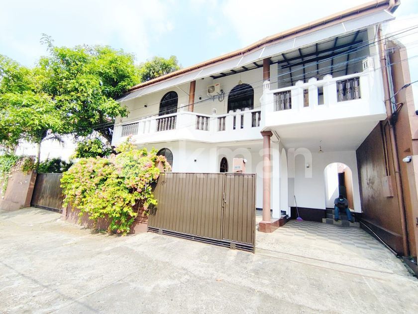 02 Story House With 7.8 P Sale At Jubbli Post Nugegoda | ikman