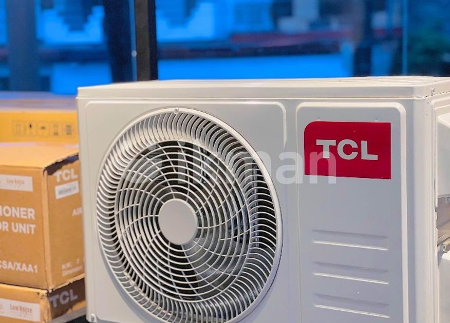 12000Btu TCL Non inverter Brand New Air Conditioner R32 Gas for Sale in ...