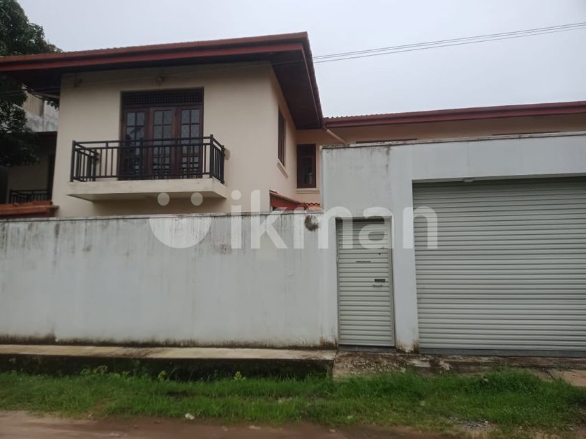 14.50 P 2 STORIED HOUSE FOR SALE IN MOUNT LAVINIA TEMPLE'S ROAD | ikman