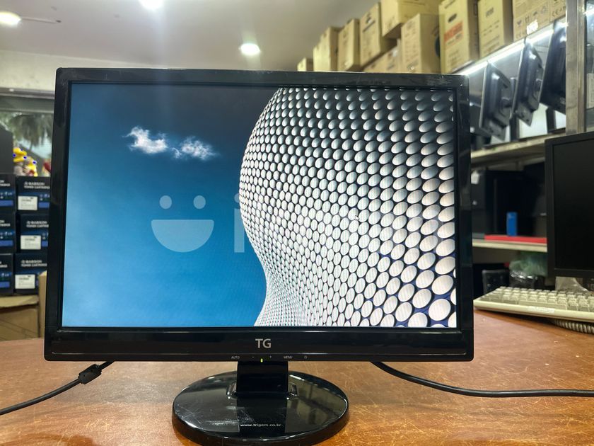 19” Wide Monitor for Sale in Godagama | ikman