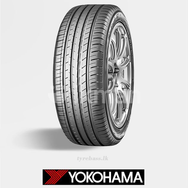 195/65 R15 Honda Civic Tyre Yokohama for Sale in Boralesgamuwa | ikman