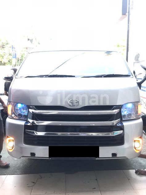 2015 Toyota KDH LED Foglight for Sale in Kohuwala | ikman