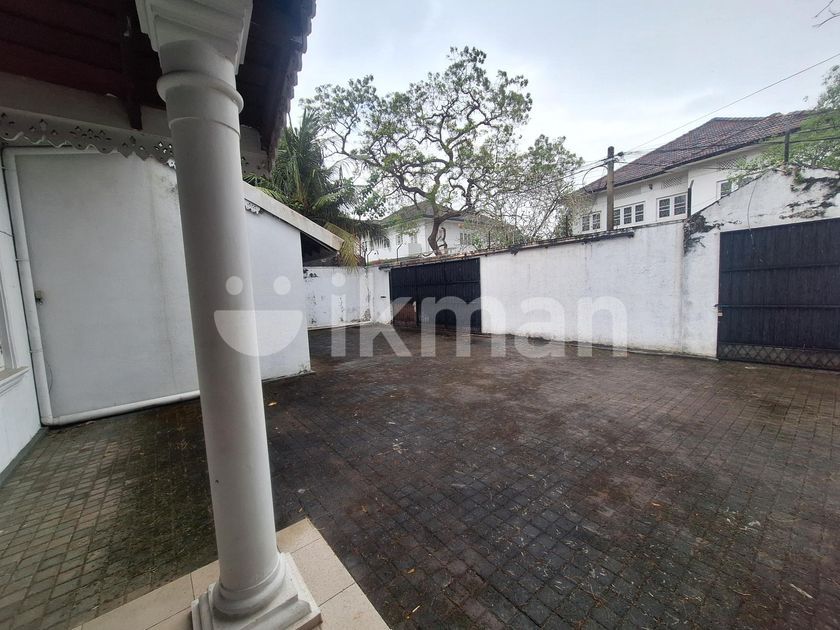 26 P Almost House for Sale in Colombo 7 | ikman