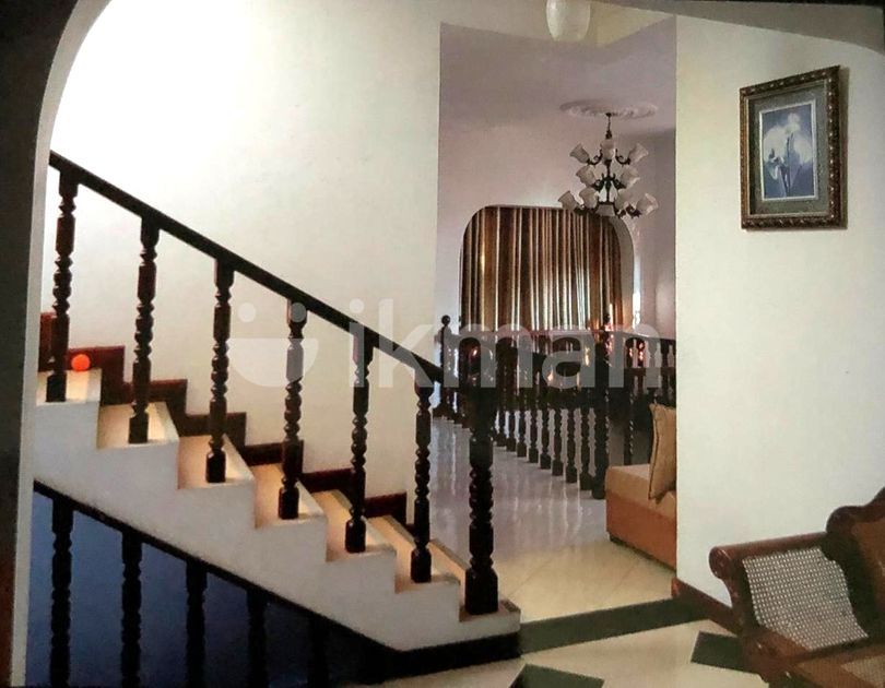 3 Storey Spacious House for Sale in Mirihana | ikman