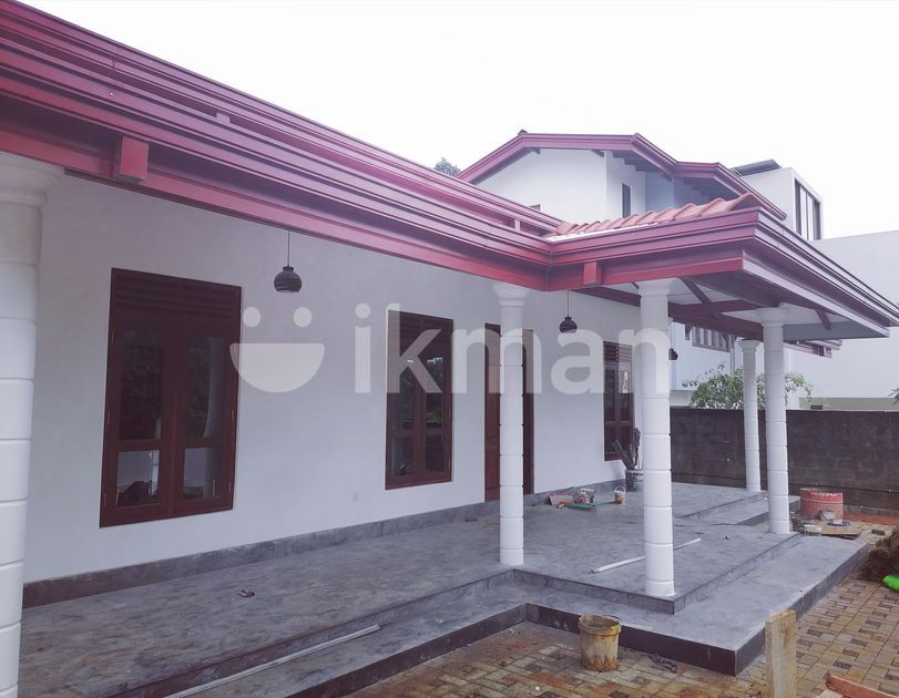 3B-BT-Brnd new house for sale in kadawatha mankada road | ikman