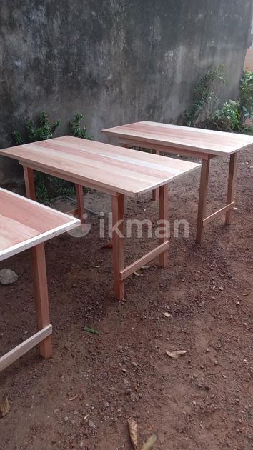 4ft Wooden table for Sale | Nugegoda | ikman