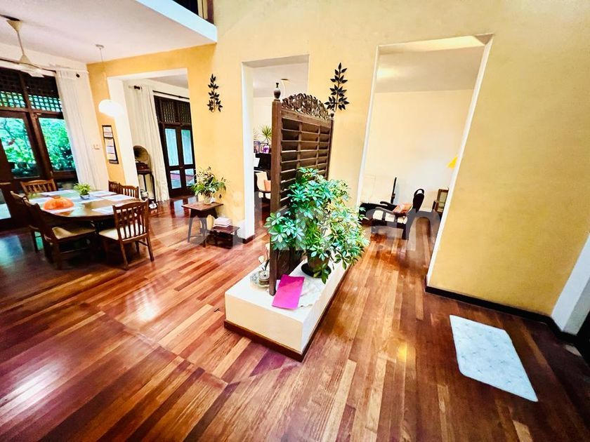 5 Bedroom, 12 Perches Luxury House in Palawatta | ikman