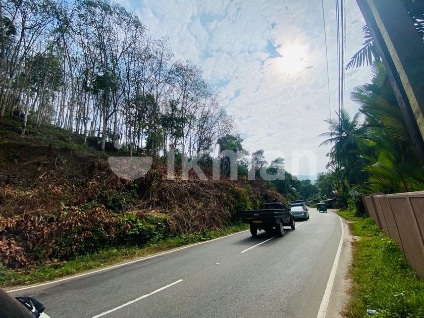 580p Rubber Land Facing Main Road for Commercial Use – Ingiriya | ikman