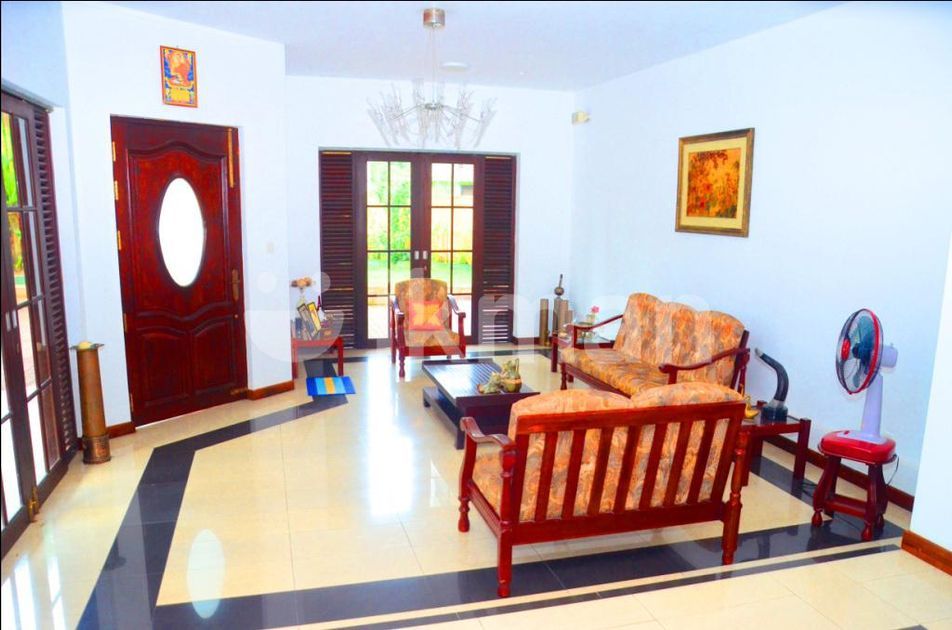 5BR Modern House for Sale in Asgiriya, Gampaha (SH 10755) | ikman