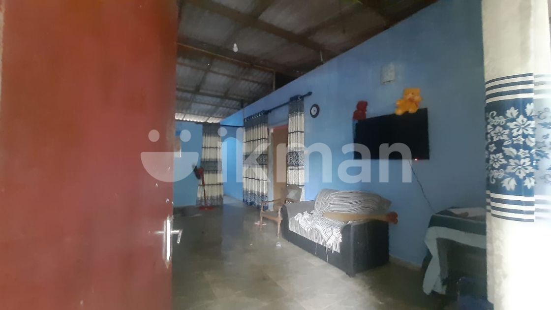 6 Ph Land with Old House For Sale (only value) in Mount Lavinia | ikman