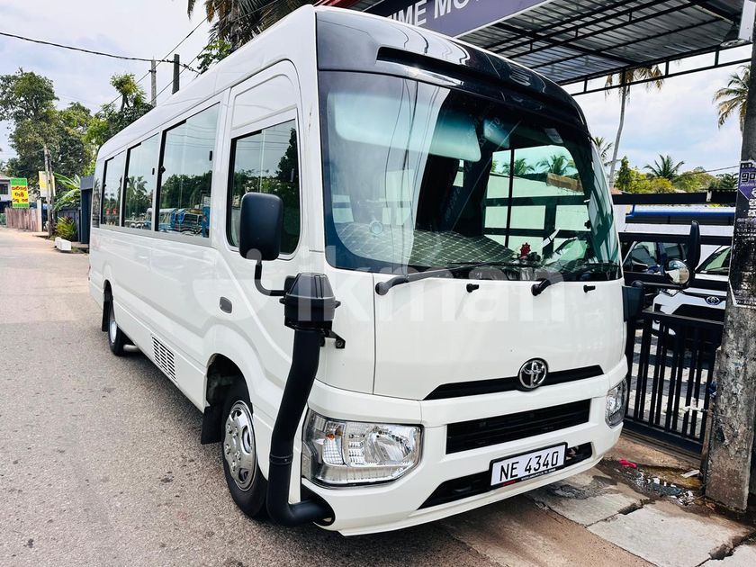 Ac Buses for hire 22-27 Seater Coaster for Sale in Kesbewa | ikman