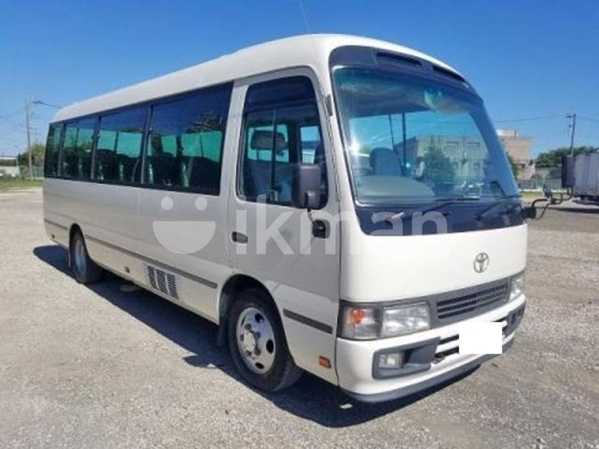 AC Mini Bus for Hire (Seat 26 to 33) for Sale in Nugegoda | ikman
