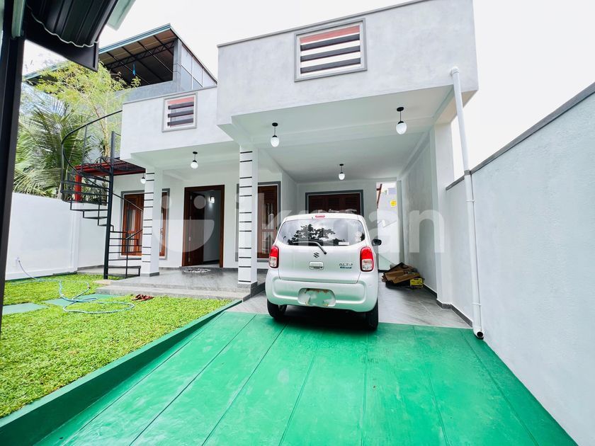 All Facility With Brand New House Sale Athurugiriya | ikman