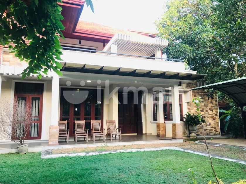 අනර්ඝ සුවිසල් නිවසක් kesbawa | ikman