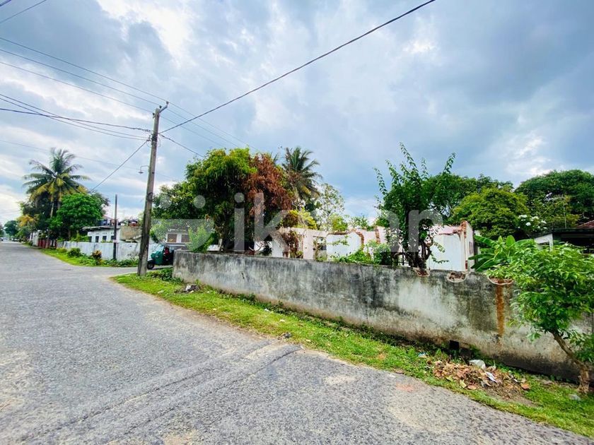 (Ap168) 10 P Sale At Borupana Road Rathmalana | ikman