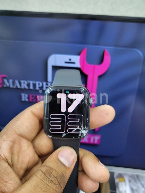 Apple iWatch SE Series Display Glass Repair | Colombo 3 | ikman