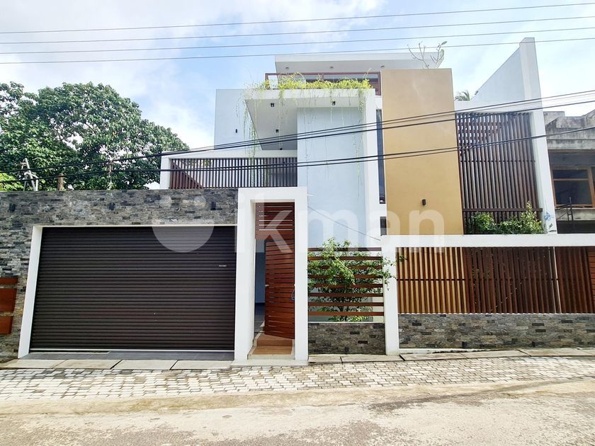 Architecturally Designed Luxury 3 Story House For Sale In Kesbewa | ikman