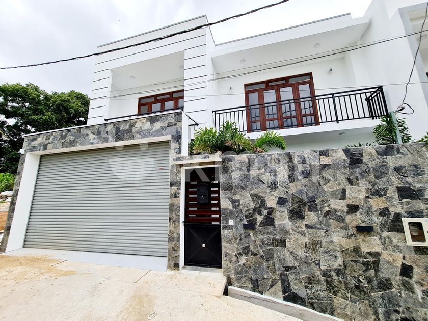 Architecturally Designed Luxury 3 Story House For Sale Malabe | ikman