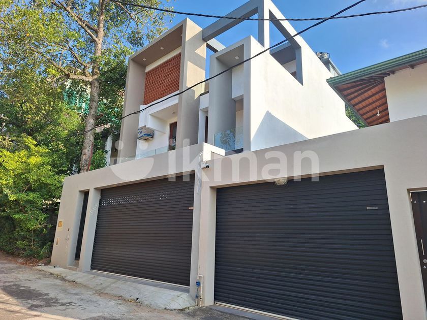 architecture designed house for sale in pitakotte junction | ikman