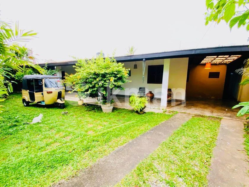 (ARN247) Single Story House & 07 P Sale At Facing Salawa Rd, Nugegoda ...