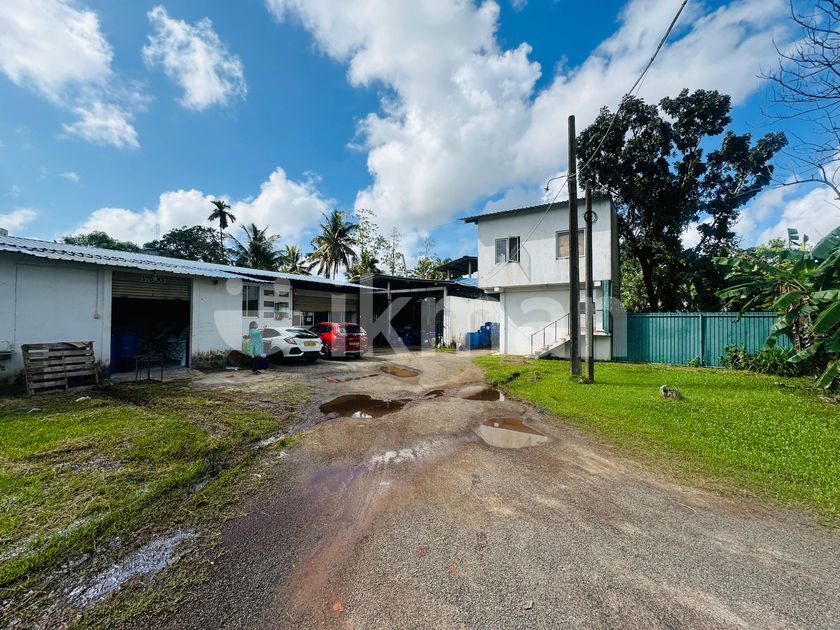 (ARN464) 65 P Commercial Land & Building Sale At Werahera Boralesgamuwa ...