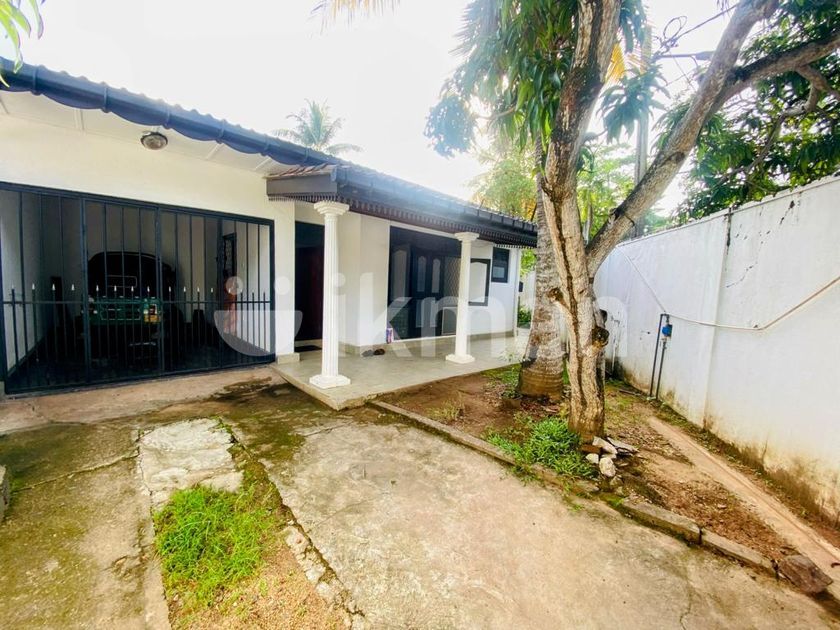 (ASP145) 9.5 P With Single Story Houses Sale At Nawala | ikman