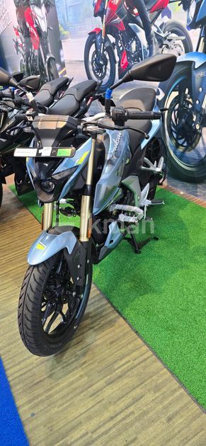 Bajaj Pulsar N160 2025 for Sale in Kiribathgoda | ikman