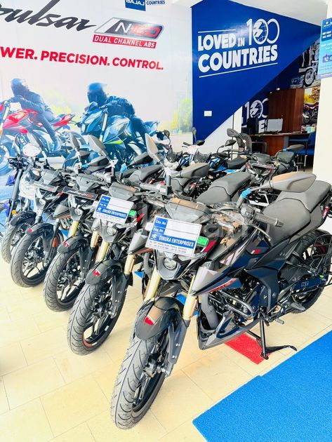 Bajaj Pulsar N160 Premium 2025 for Sale in Kelaniya | ikman