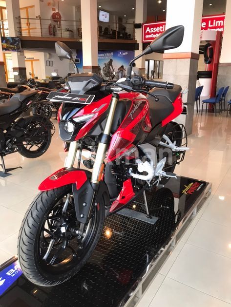Bajaj Pulsar N160 Premium 2026 for Sale in Colombo 14 | ikman