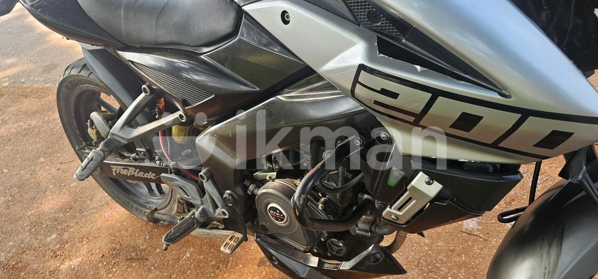 Bajaj Pulsar NS200 2018 for Sale in Kinniya | ikman