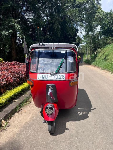 Bajaj RE 2stroke wheel 2006 for Sale in Kandy City | ikman