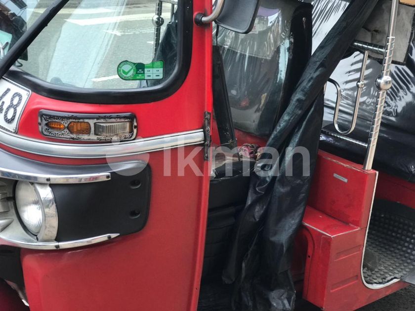 Bajaj RE Threewheeler 2019 in Colombo 9 | ikman