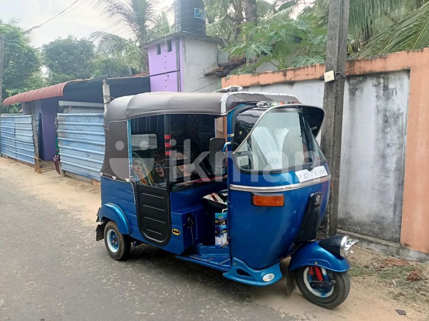 Bajaj RE Three Wheeler 2000 in Batticaloa City | ikman