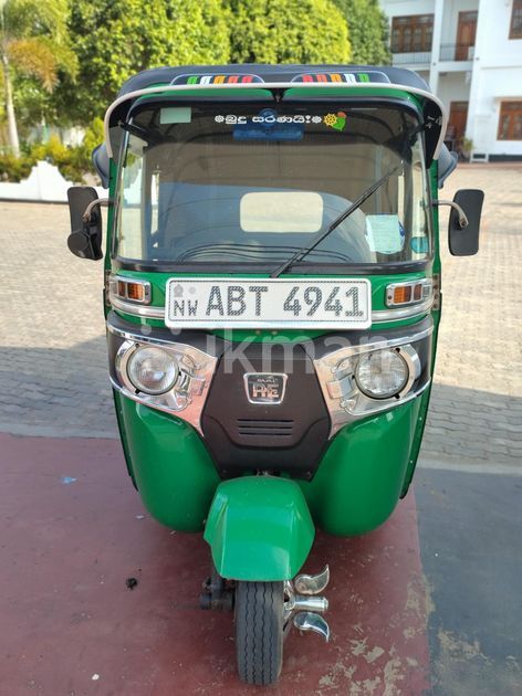 Bajaj RE Three Wheeler 2019 for Sale in Chavakachcheri | ikman