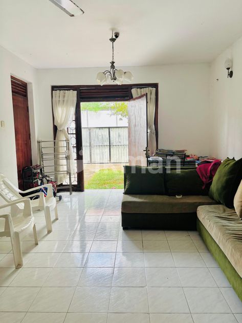 Beautiful House for Rent -Nugegoda Embuldeniya | ikman