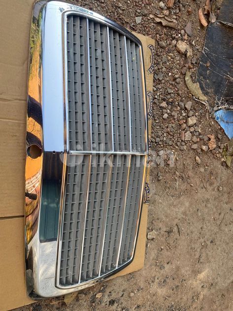 Benz W 124 Front Shell for Sale in Talawatugoda | ikman