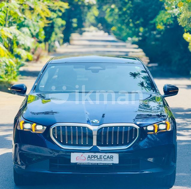 BMW 523i Premium Executive 2023 for Sale in Dehiwala | ikman