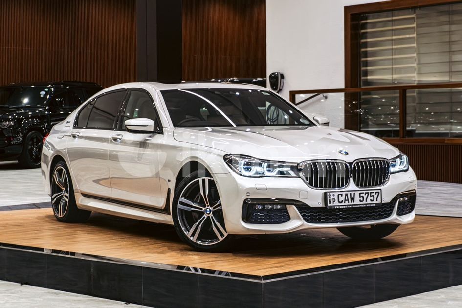 BMW 740Le M-Sport Plus 2017 for Sale in Kohuwala | ikman