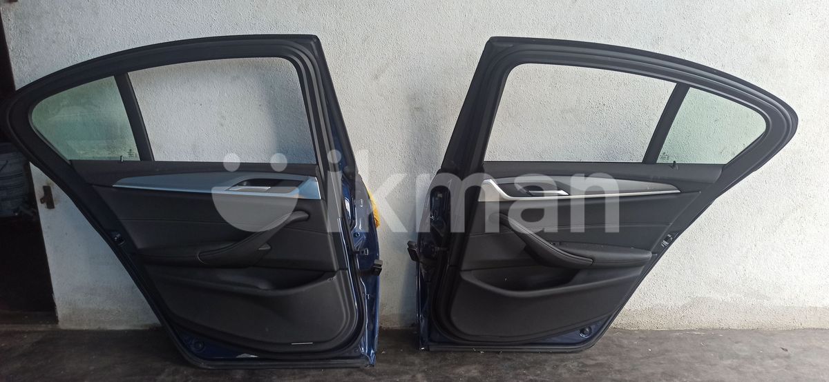 BMW G30 Doors for Sale in Talawatugoda | ikman