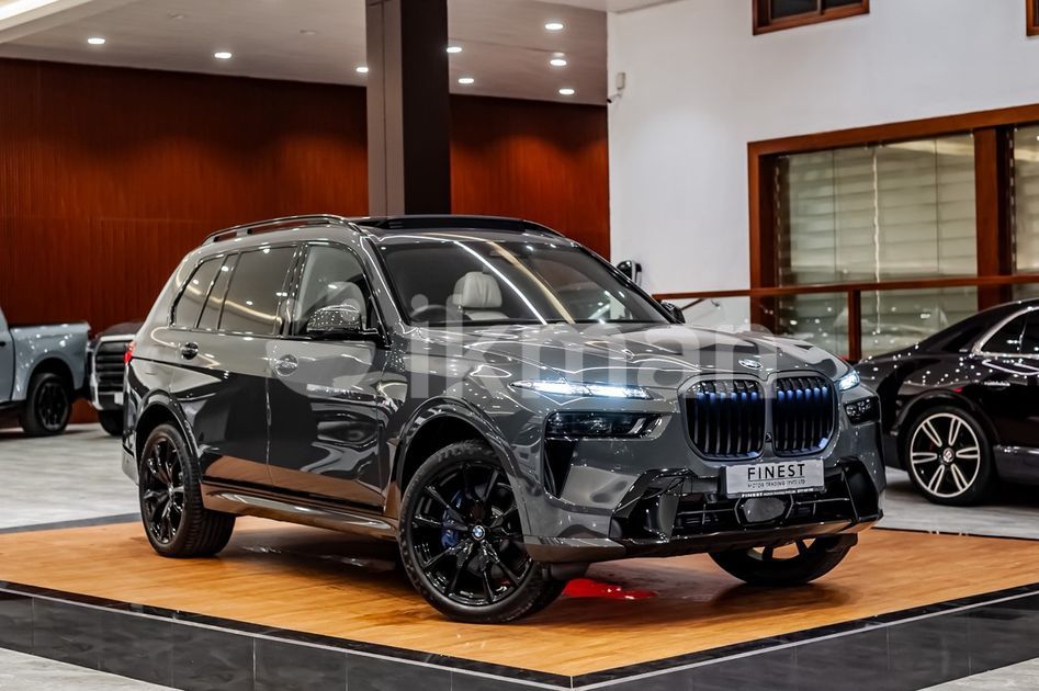 BMW X7 Ultimate - M-Sport 2023 for Sale in Kohuwala | ikman