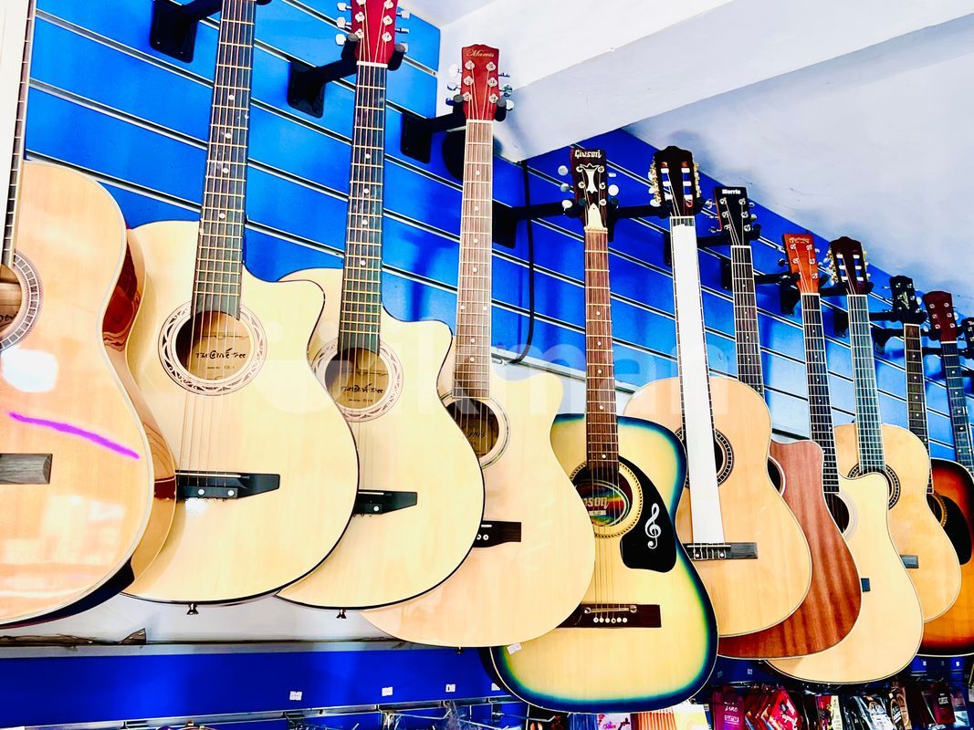 Box Guitar Acoustic Indonesia ( Brand New ) for Sale in Athurugiriya ...
