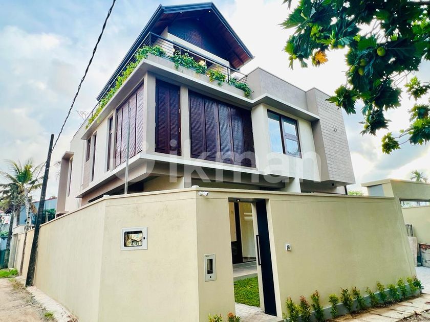 Brand New Luxury Modern House for Sale Battaramulla | ikman