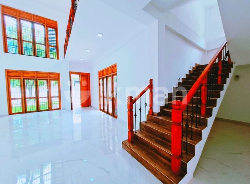 Brand New Super Quality Mordern 3 Story House Kasbawa | ikman