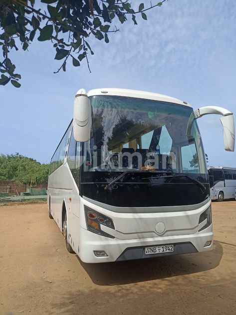 Bus forTour - 55 Seats High Deck Coach in Nittambuwa | ikman