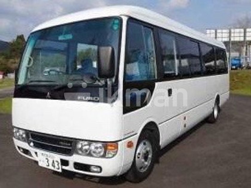 Coaster rosa bus for hire 17/25/33 seats for Sale in Wellampitiya | ikman