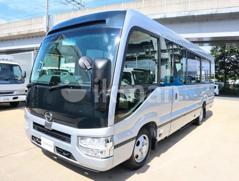 Coaster rosa Bus for Hire for Sale in Kottawa | ikman