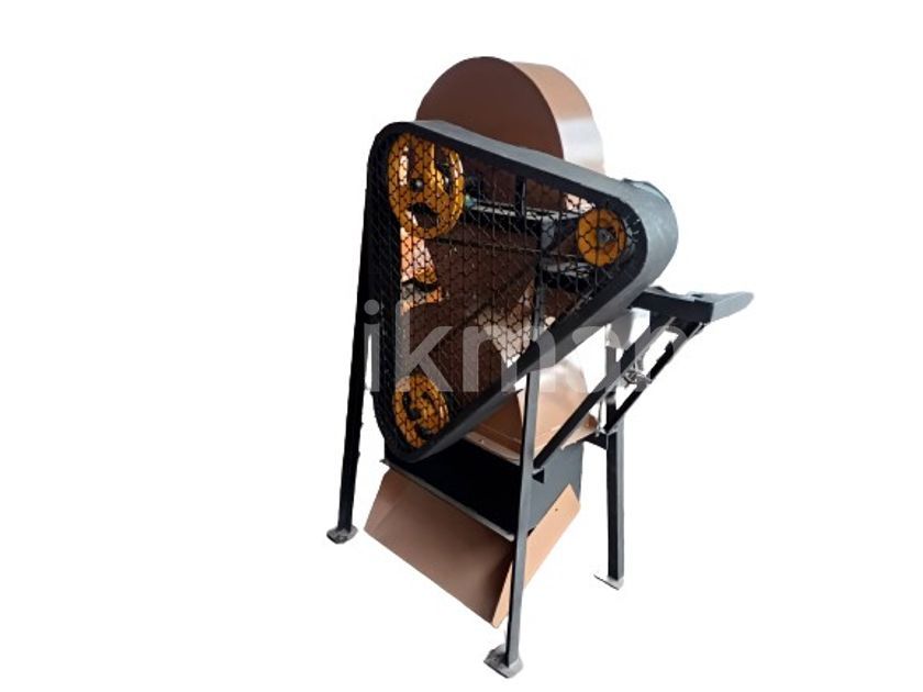 Coconut Husk Chipper Machine 5hp for Sale in Godagama | ikman