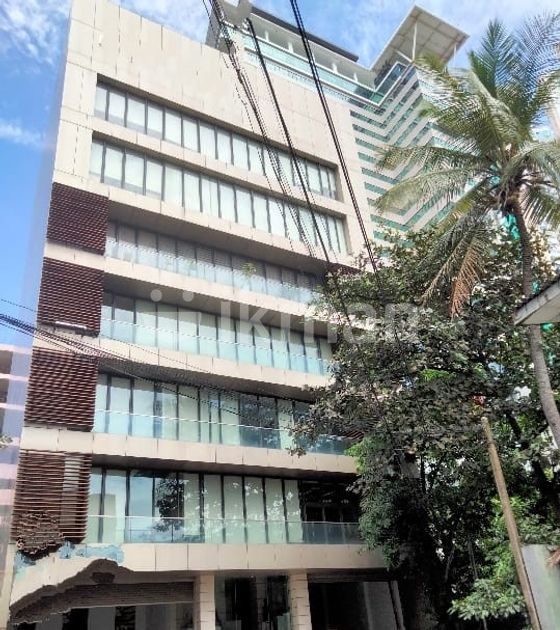 Colombo 2 : 40,500sf (22P) Office Building for Sale | ikman