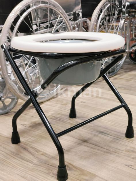 Commode Stand With Bucket for Sale in Nugegoda | ikman