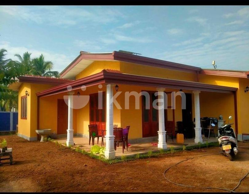 Completed House for Sale in Seeduwa | ikman